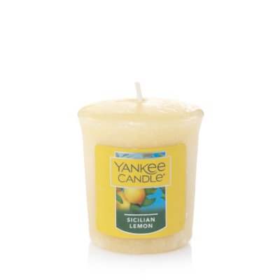 Shop Candles by Color | Yankee Candle